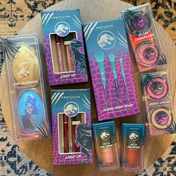 Profusion Cosmetics | Makeup | Profusion Jurassic World Makeup Set | Poshmark